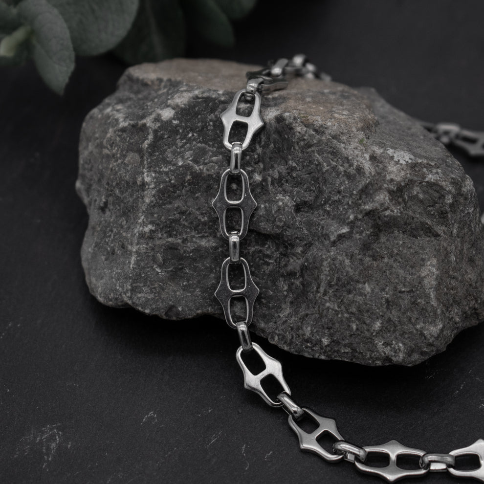 Thorn Chain Link Necklace| Fux Jewellery